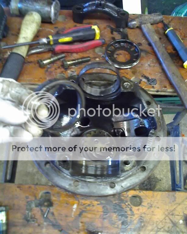 How to replace Diff input bearing. | LandyZone - Land Rover Forum