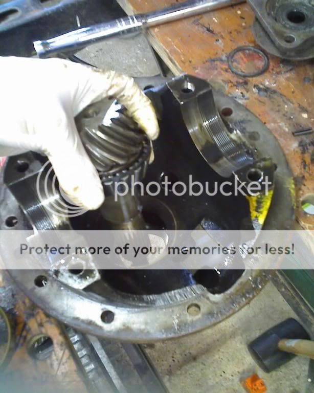 How to replace Diff input bearing. | LandyZone - Land Rover Forum